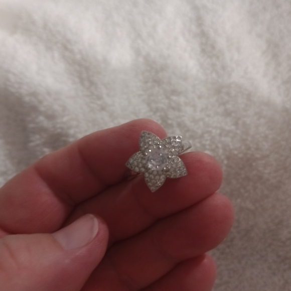 Jewelry | Elegant Silver Crystal Encrusted Star Ringnew | Poshmark